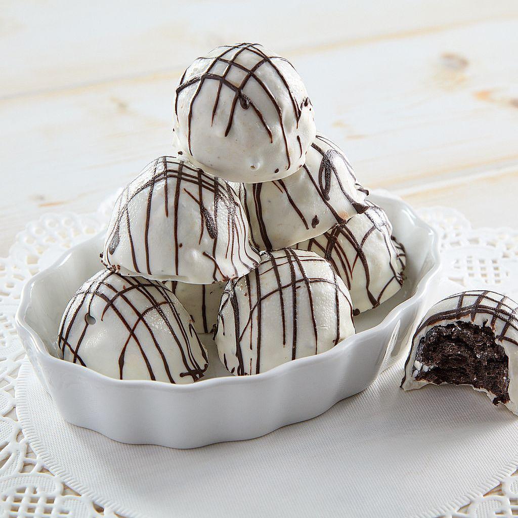Oreo® Truffles – Dessert Gallery Bakery & Cafe